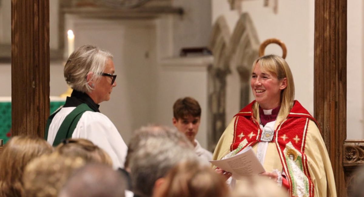 Revd Rachel Wakefield’s Service of Institution, and Induction: Watch ...